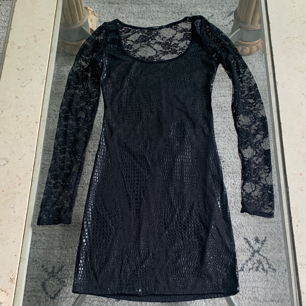 Papaya Black Lace & Snake Skin Pattern Long Sleeve Dr… - Gem